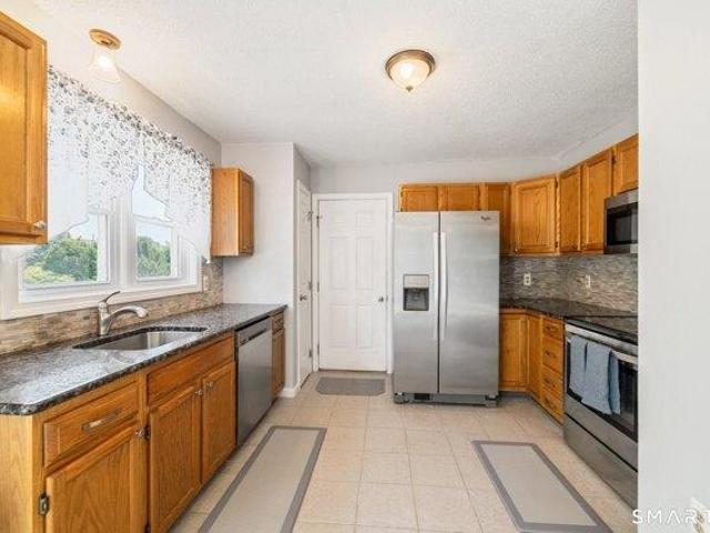 house with 3 bedroom, Middletown CT DS104148433