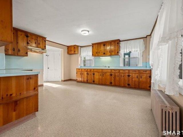 house with 3 bedroom, Middletown CT DS102476218