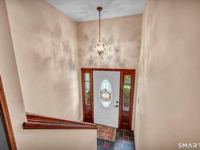 house with 3 bedroom, Middletown CT ES104443151