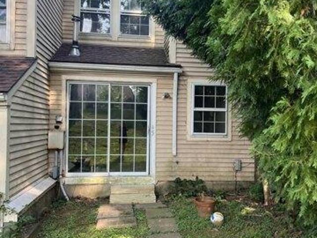 house with 3 bedroom, Middletown CT ES104482296