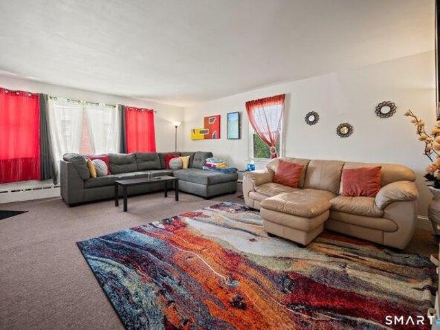 house with 3 bedroom, Middletown CT ES104720985