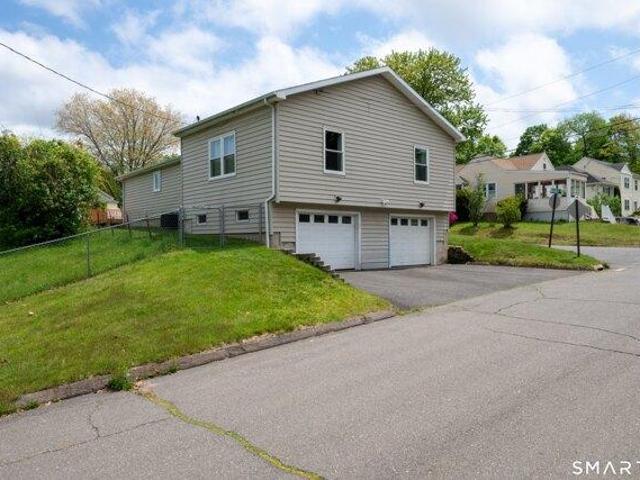 house with 3 bedroom, Middletown CT ES104811061
