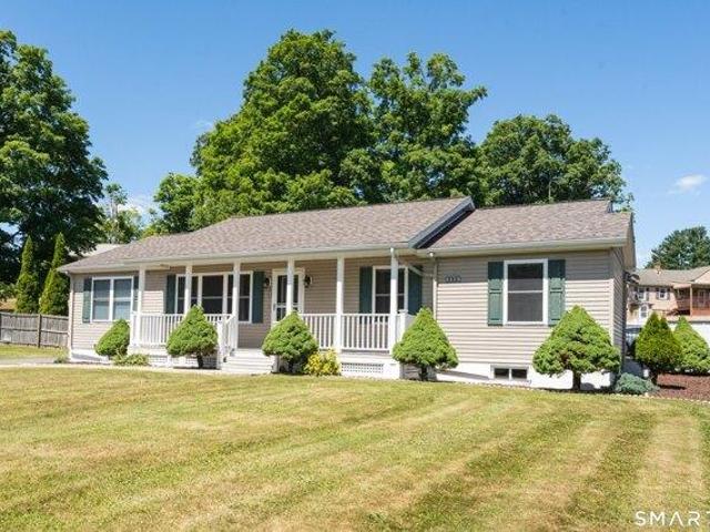 house with 3 bedroom, Middletown CT ES104833573