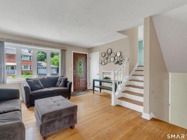 house with 3 bedroom, Middletown CT ES104852393