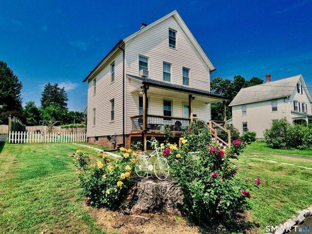 house with 3 bedroom, Middletown CT ES105115225
