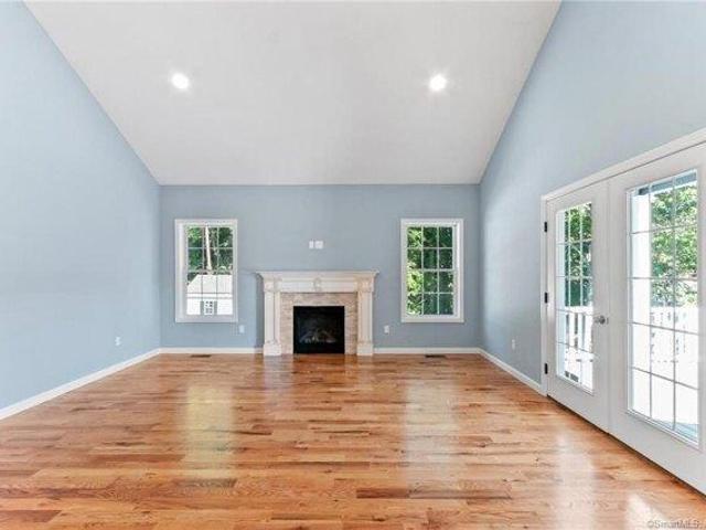 house with 3 bedroom, Middletown CT ES105113889