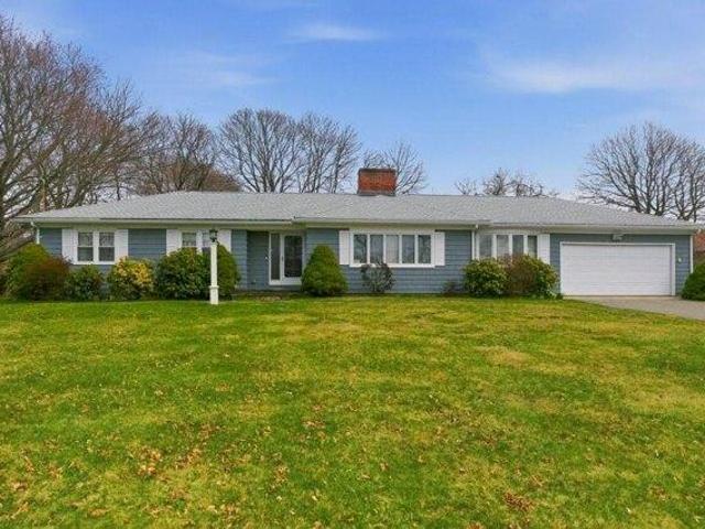 house with 3 bedroom, Middletown RI DS102346001