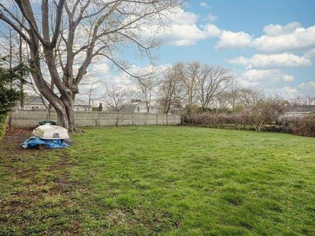 house with 3 bedroom, Middletown RI DS103098781