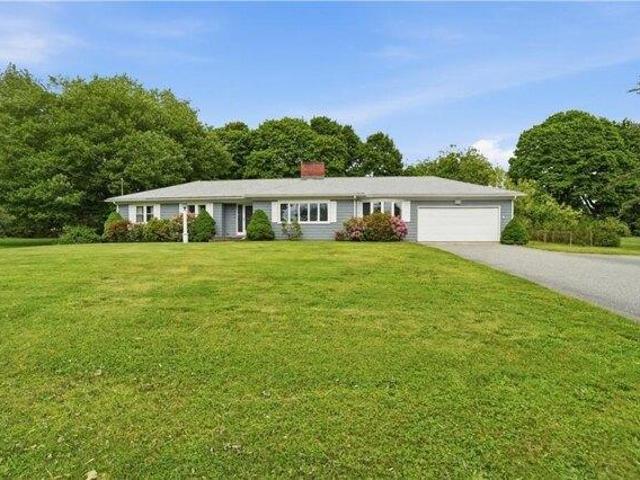house with 3 bedroom, Middletown RI DS103099420
