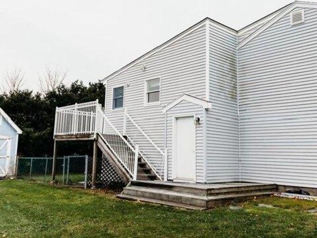 house with 3 bedroom, Middletown RI ES104807653