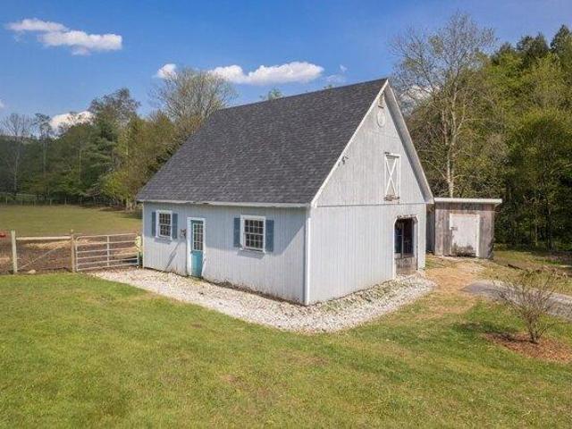 house with 3 bedroom, Middletown Springs VT ES103159643