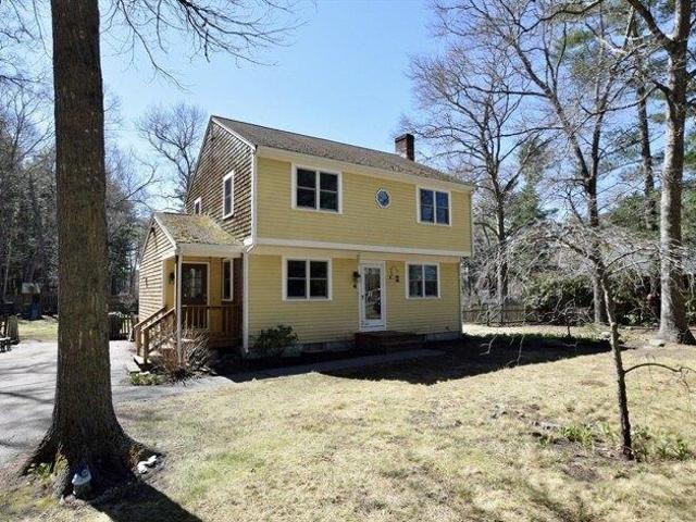 house with 3 bedroom, Middleboro MA DLS102411904