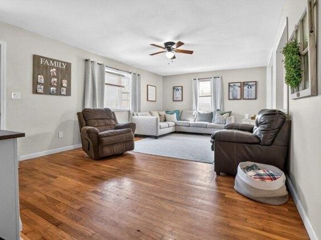 house with 3 bedroom, Middleboro MA DLS103098055