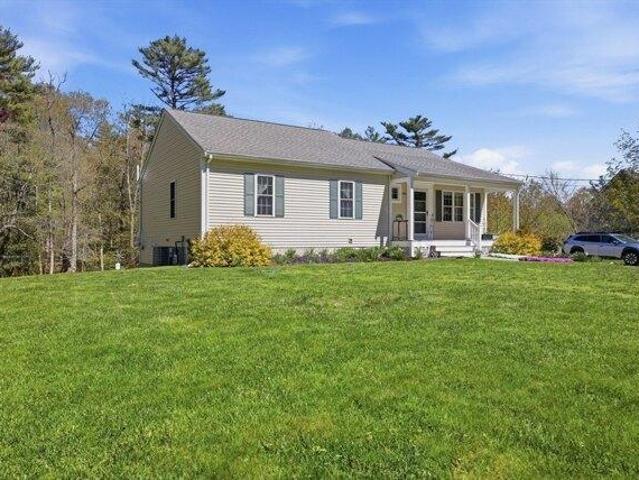 house with 3 bedroom, Middleboro MA DLS103020421