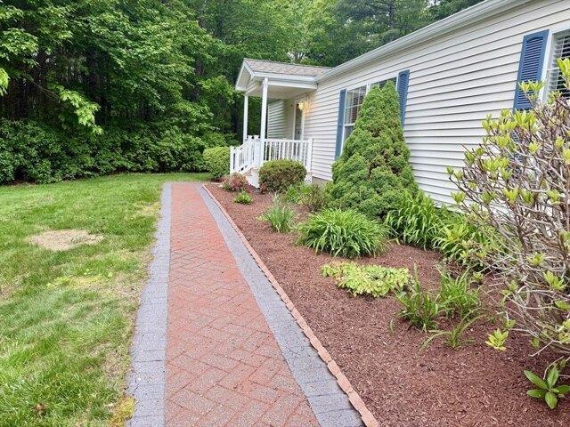 house with 3 bedroom, Middleboro MA DS103074051