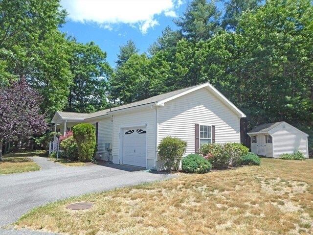 house with 3 bedroom, Middleboro MA DS103849641