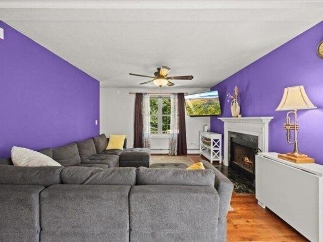 house with 3 bedroom, Middleboro MA ES104832786