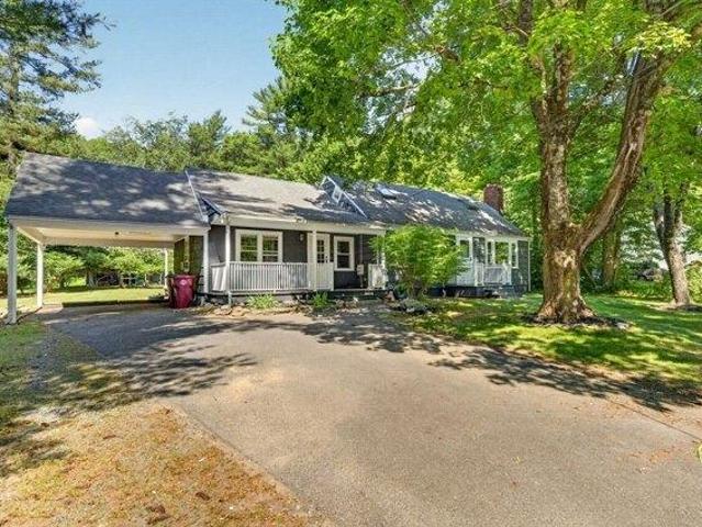 house with 3 bedroom, Middleboro MA ES105058808