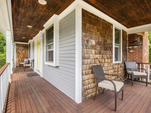 house with 3 bedroom, Middleboro MA ES105082684