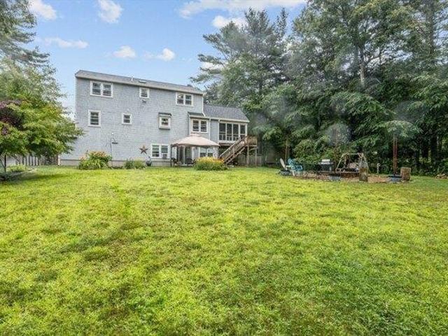house with 3 bedroom, Middleboro MA ES105156236