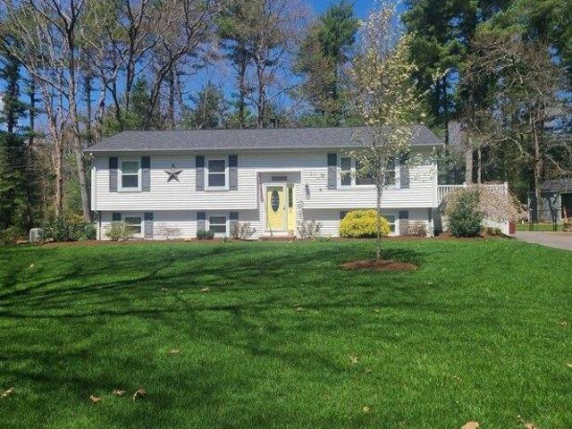 house with 3 bedroom, Middleboro MA ES103442973