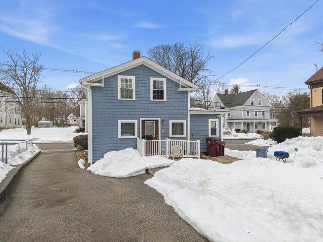 house with 3 bedroom, Middleboro MA ES103443644