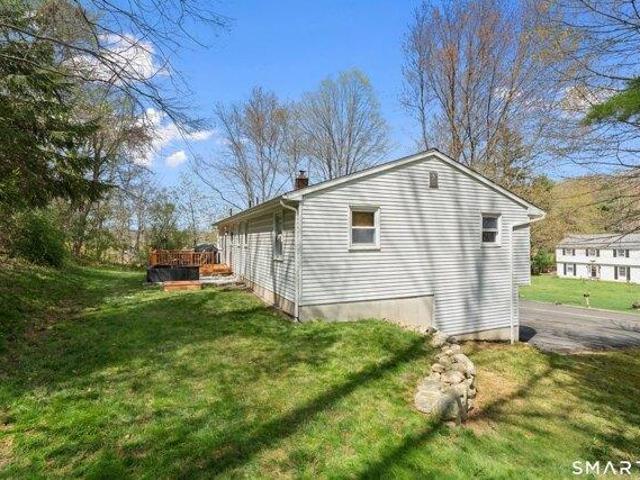 house with 3 bedroom, Middlebury CT DLS102217247