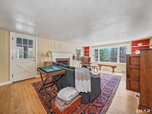 house with 3 bedroom, Middlebury CT DS104265386