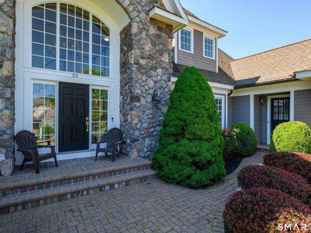 house with 3 bedroom, Middlebury CT ES104759589