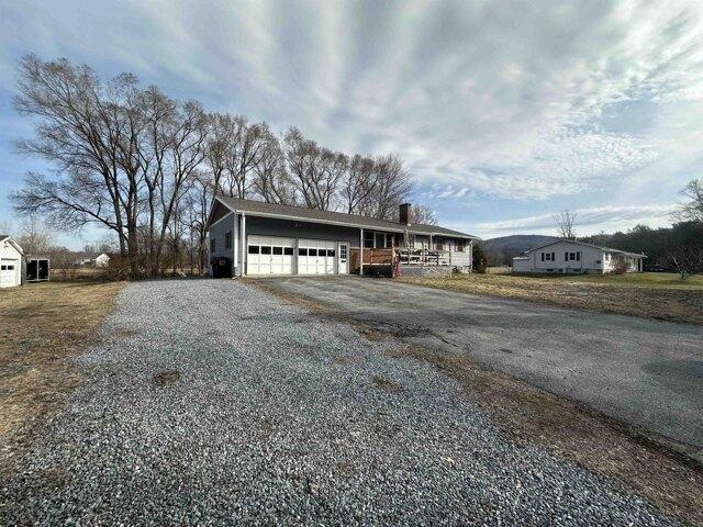 house with 3 bedroom, Middlebury VT DLS102728223