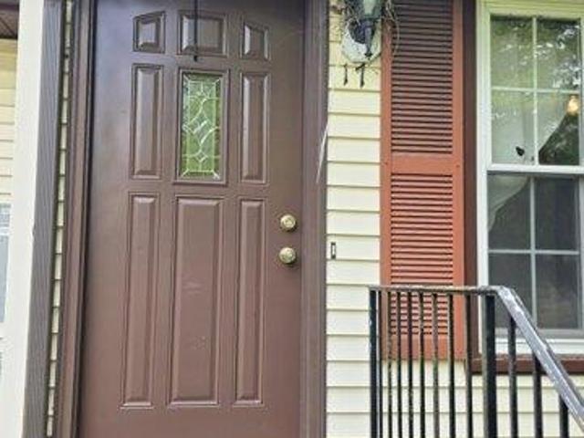 house with 3 bedroom, Middlefield CT DLS103073126
