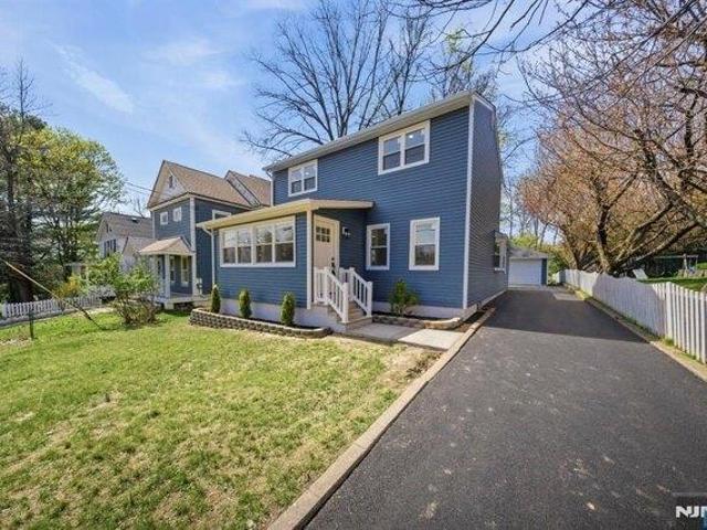 house with 3 bedroom, Midland Park NJ DS102317708