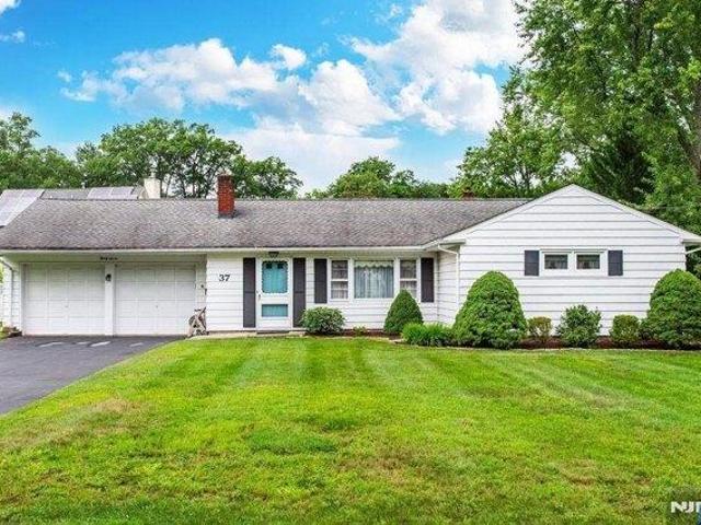 house with 3 bedroom, Midland Park NJ ES104834626