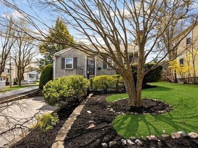 house with 3 bedroom, Milton MA DS101998683