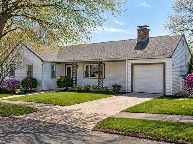 house with 3 bedroom, Milton MA DS102029455