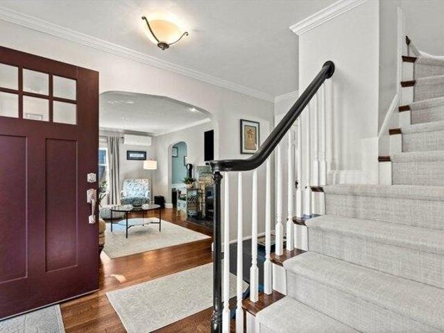 house with 3 bedroom, Milton MA DS103249230