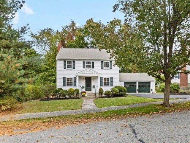house with 3 bedroom, Milton MA ES105340407