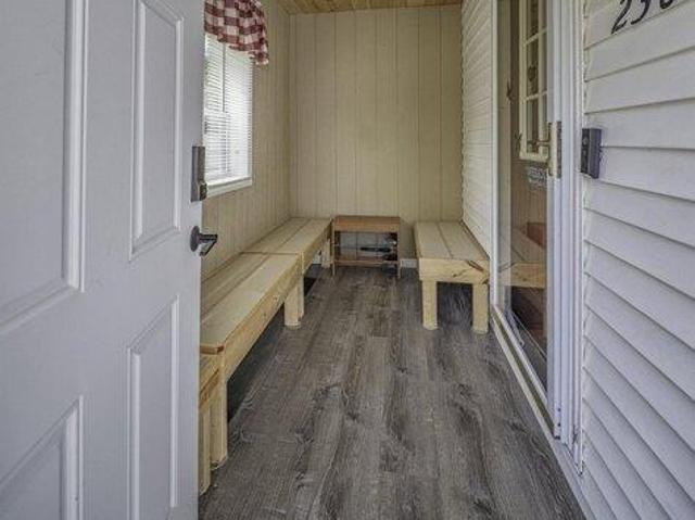 house with 3 bedroom, Milton NH ES104904206