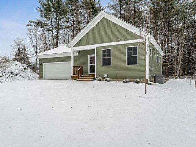 house with 3 bedroom, Milton VT DLS102586134