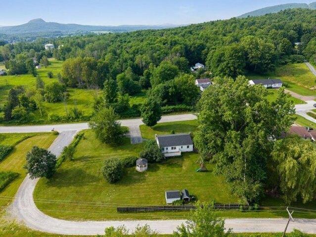 house with 3 bedroom, Milton VT DS103966506