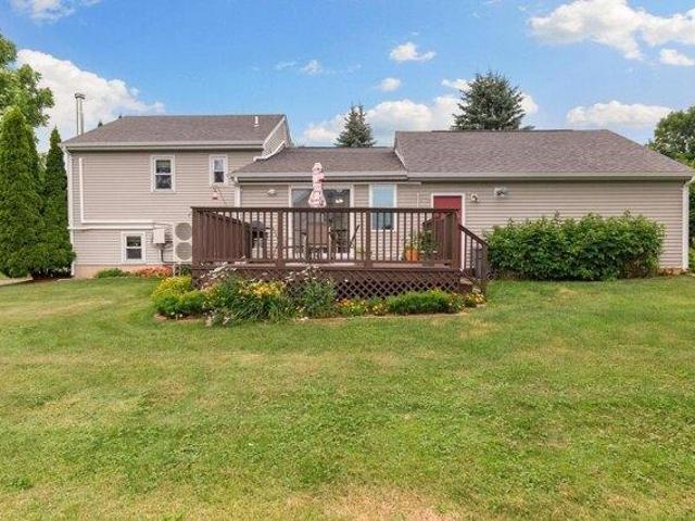 house with 3 bedroom, Milton VT DS104189895