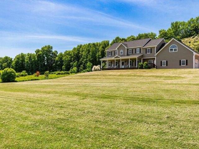 house with 3 bedroom, Milton VT ES103441575