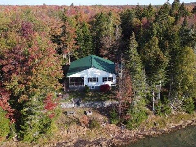 house with 3 bedroom, Milbridge ME DS102000418