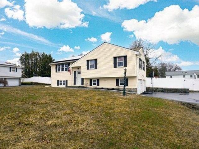 house with 3 bedroom, Milford MA DLS102284738