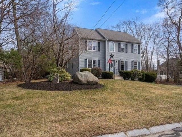 house with 3 bedroom, Milford MA DLS102345958