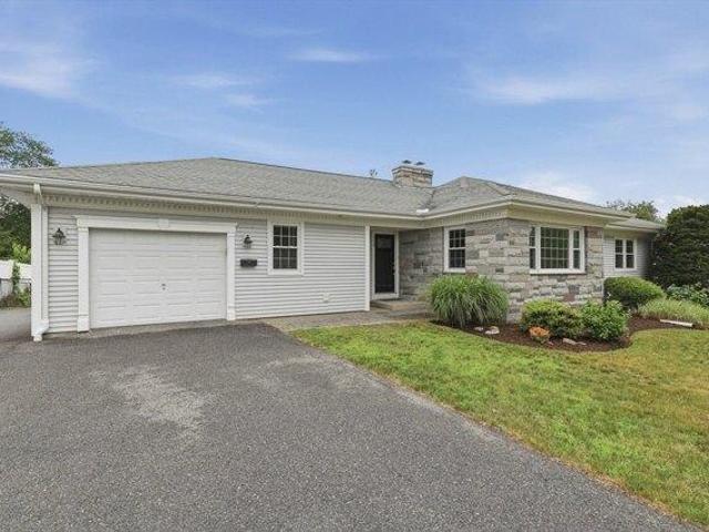 house with 3 bedroom, Milford MA DS104077693
