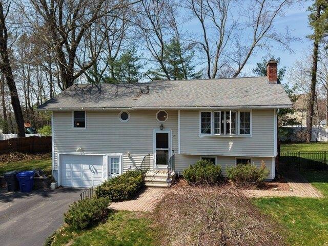 house with 3 bedroom, Milford MA DS102258867