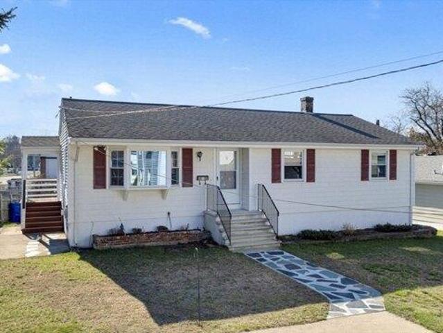 house with 3 bedroom, Milford MA DS102446721