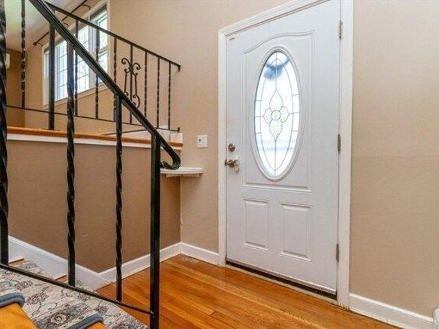 house with 3 bedroom, Milford MA DS102593922