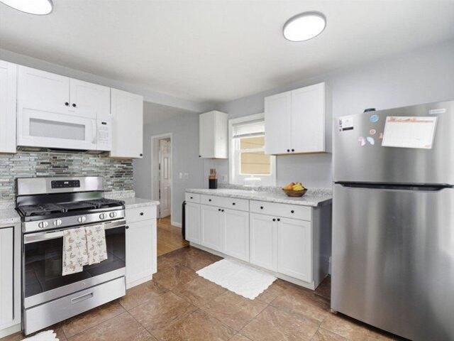 house with 3 bedroom, Milford MA DS103710026